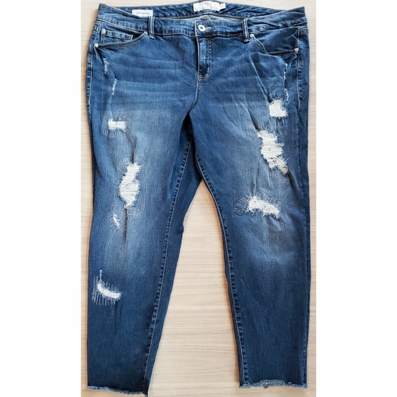 torrid | Jeans | Torrid Distressed Boyfriend Fit Jeans Raw Hem Medium ...